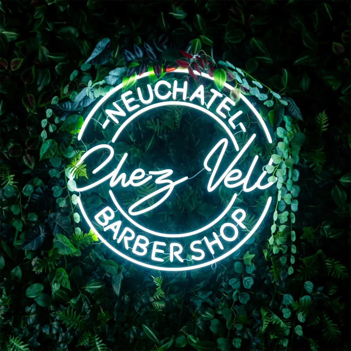 Custom Neon Logo Signs for Businesses - LED Neon Lights for Indoor & O ...
